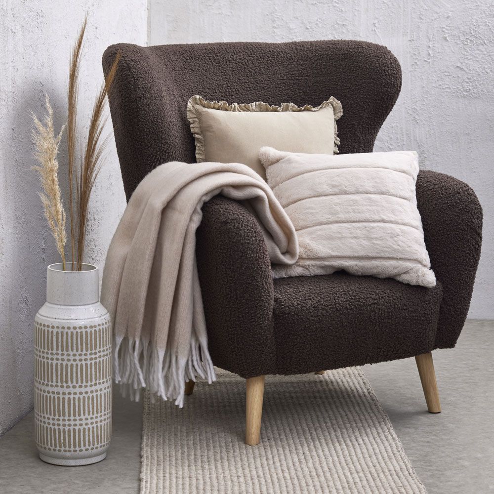 STAVKLOKKE dekoratiivpadi 45x45cm - JYSK - Alati head pakkumised